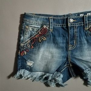 Miss Me | Shorts | Miss Me Embroidered Jean Shorts | Poshmark